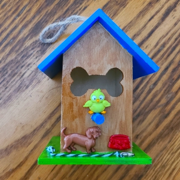 Hand Crafted | Bird | Beautiful Handpainted Dog Themed Mini Wooden ...